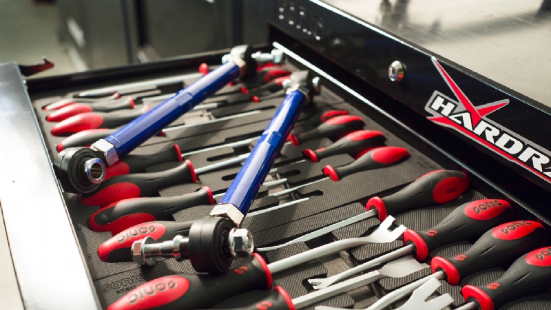 PERFORMANCE SERIES | HARDRACE GLOBAL